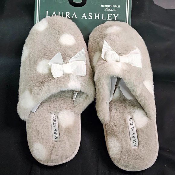 Laura Ashley | Shoes | Laura Ashley Soft Plush Memory Foam Slippers ...